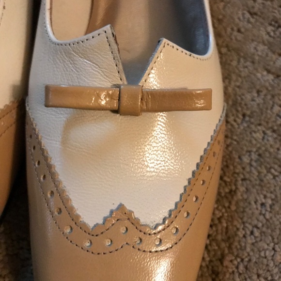 California Magdesians | Shoes | Magdesians Vintage Tan And Beige ...